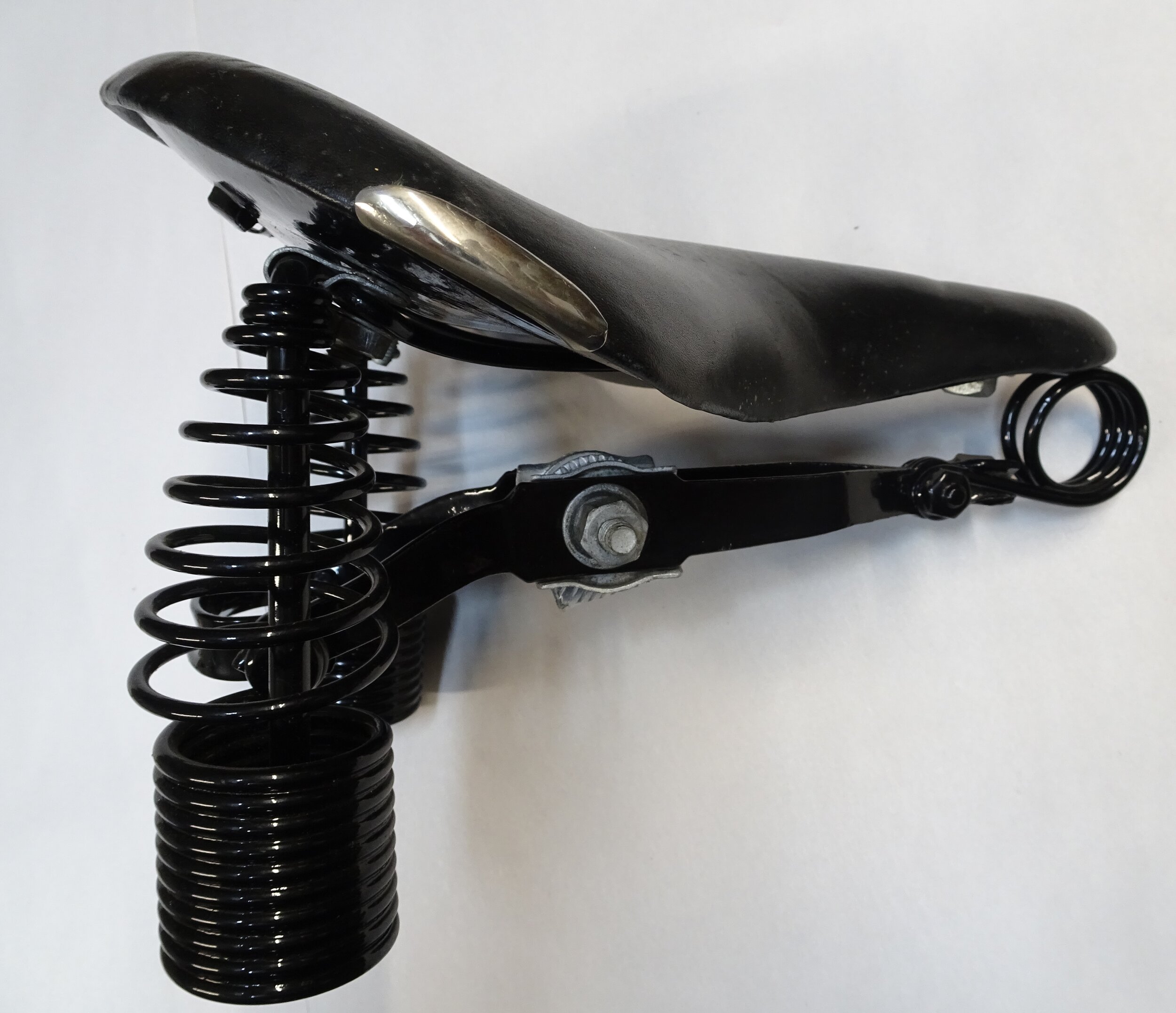 Sold - Prewar Mesinger long spring saddle | Archive (sold or withdrawn ...