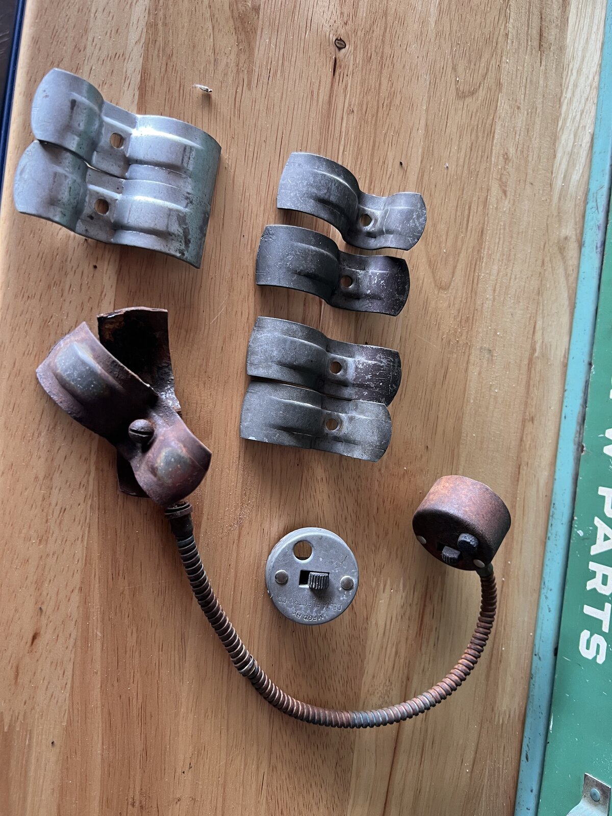 Sold - Delta Battery tube Caps and Clamps lot | Archive (sold or ...