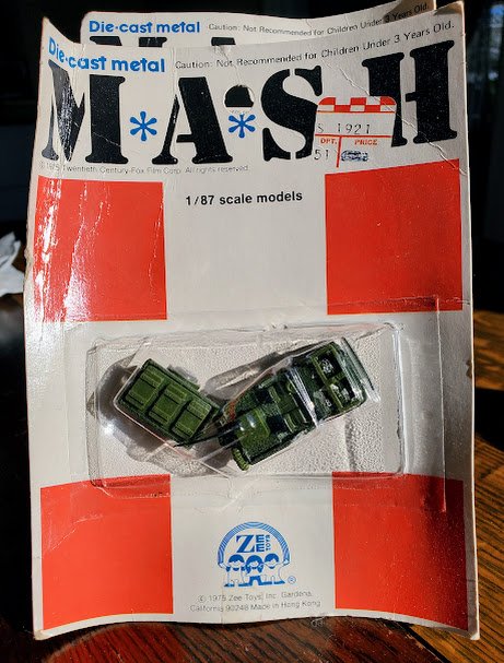 2 Vintage mint on card 1975 MASH 4077 old toy Die-Cast Zee helicopter ...