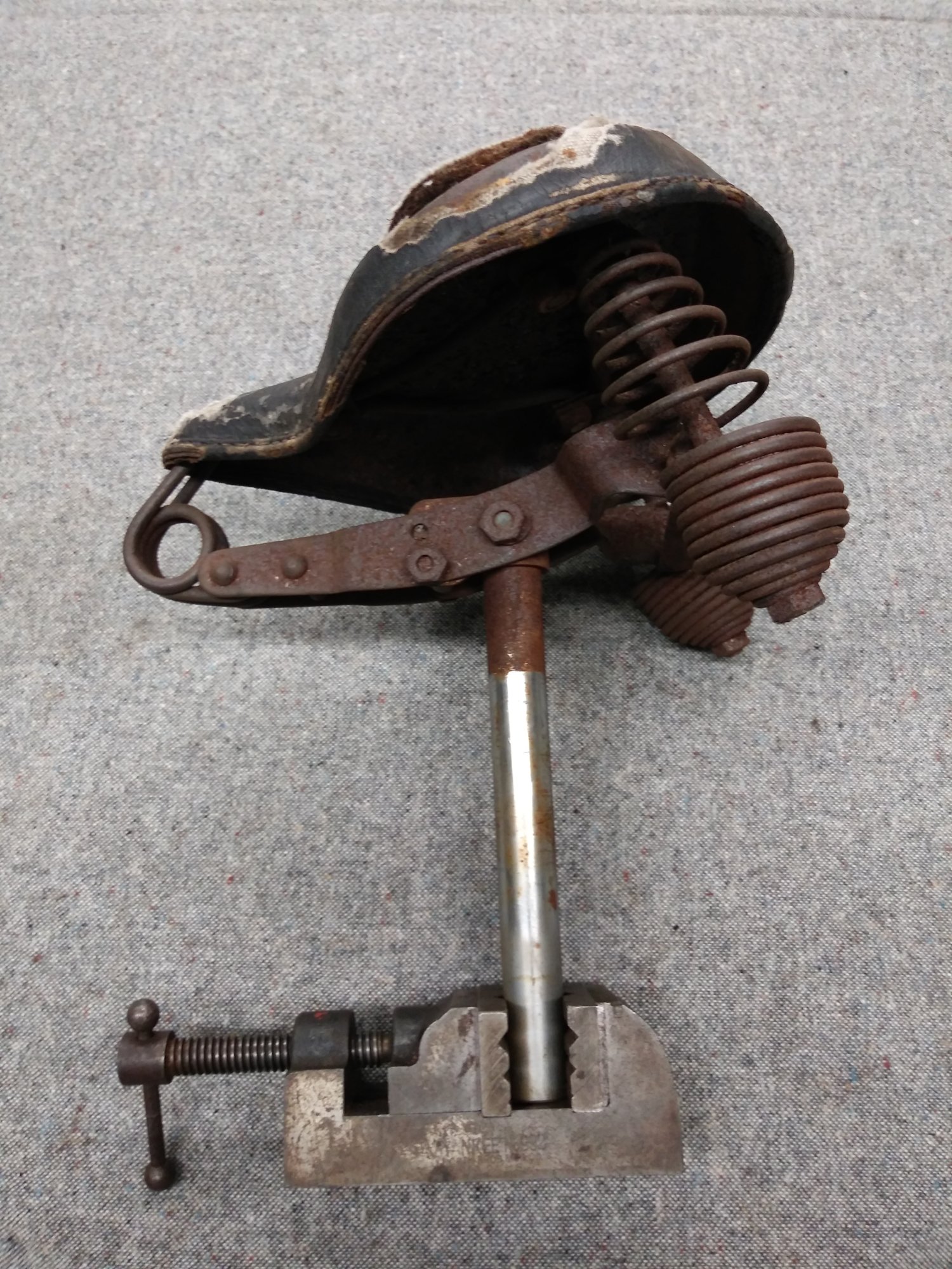 Sold - ~ ~ Sweet Longspring Ladies LOBDEL Saddle & Adjustable Seatpost ...