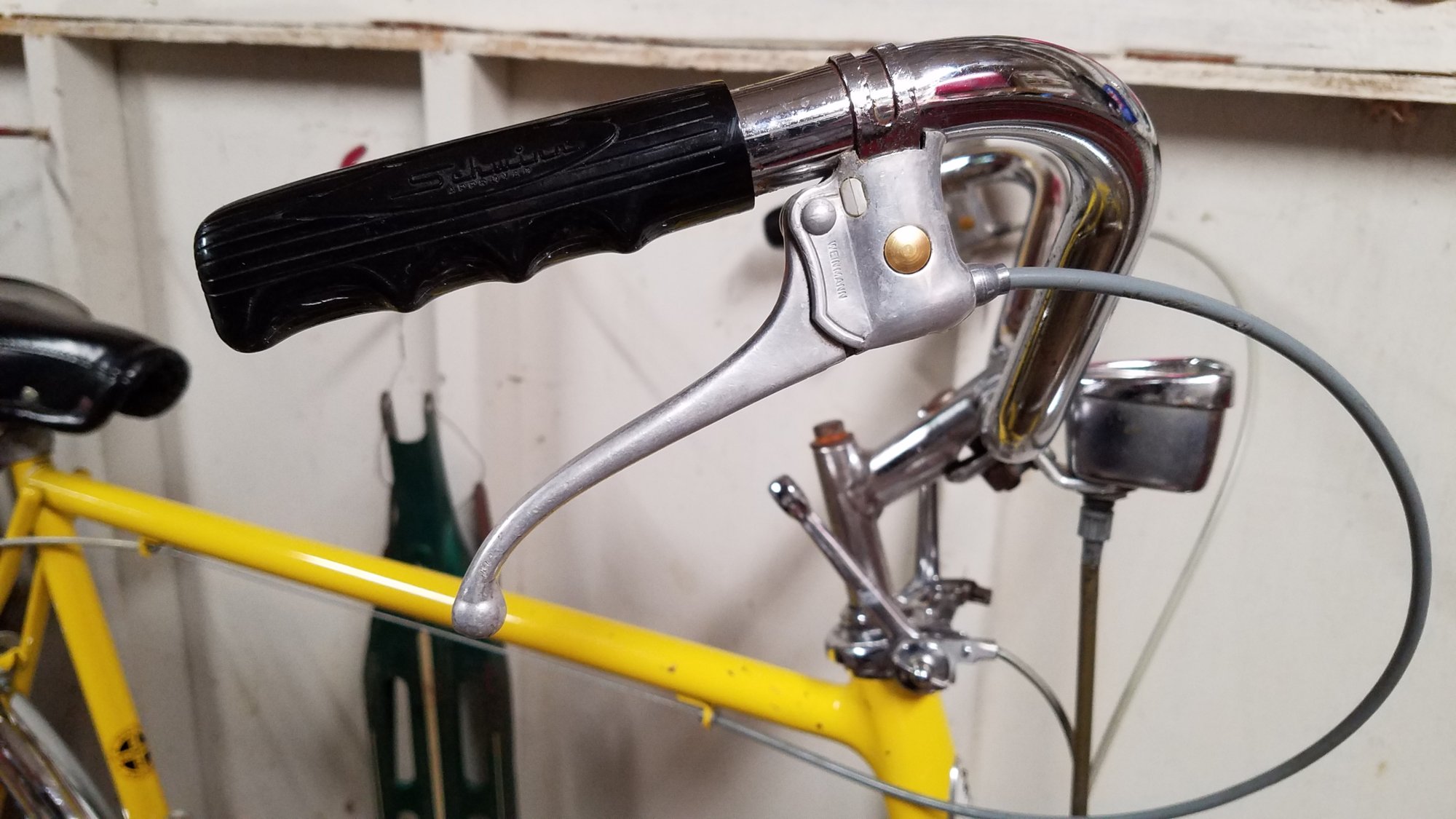 1972 Schwinn Collegiate Tourist handlebars | Lightweight Schwinn ...
