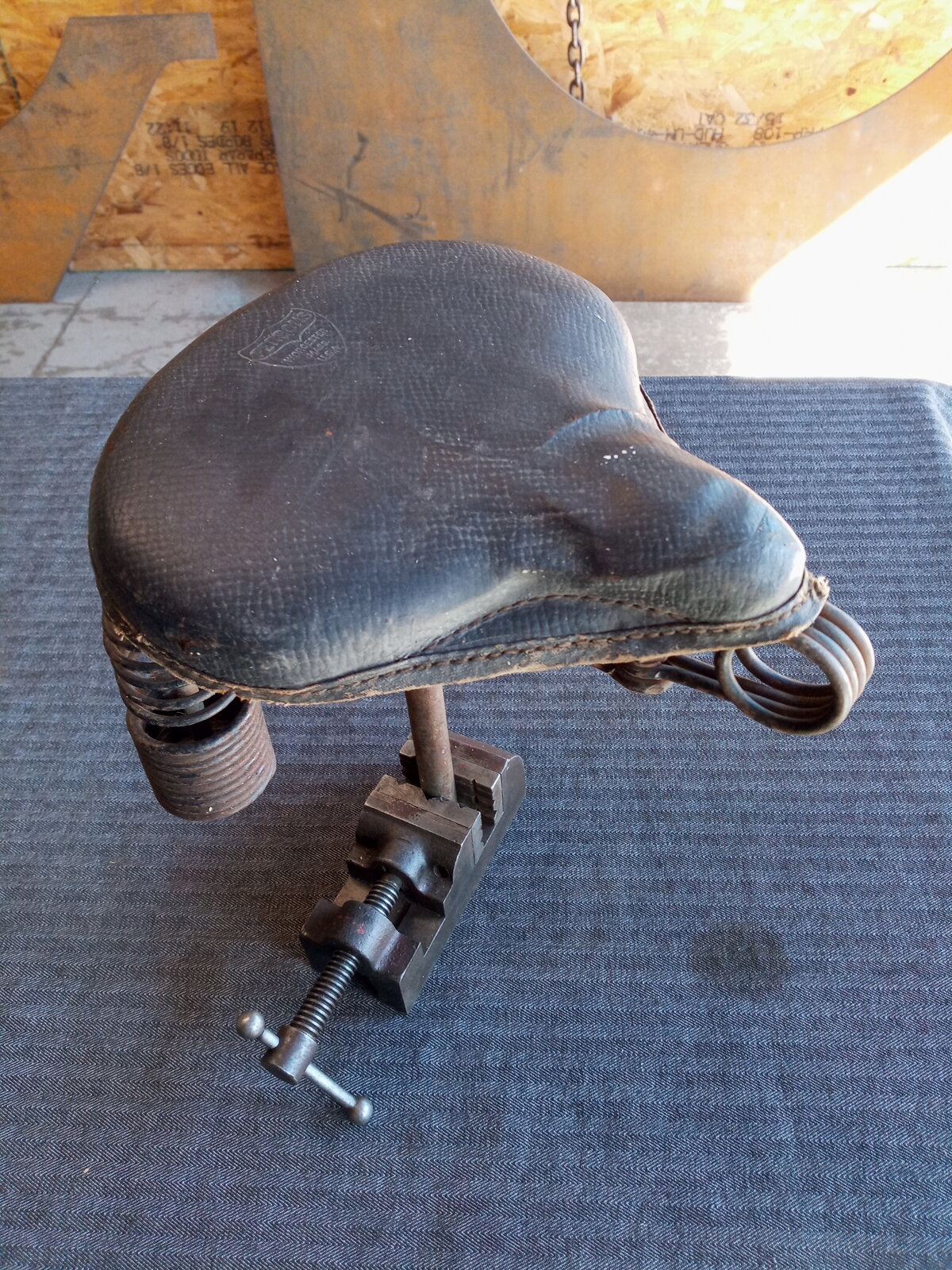 Sweet Early Persons Majestic Juvenile/Girls Skirted Long Spring Saddle ...
