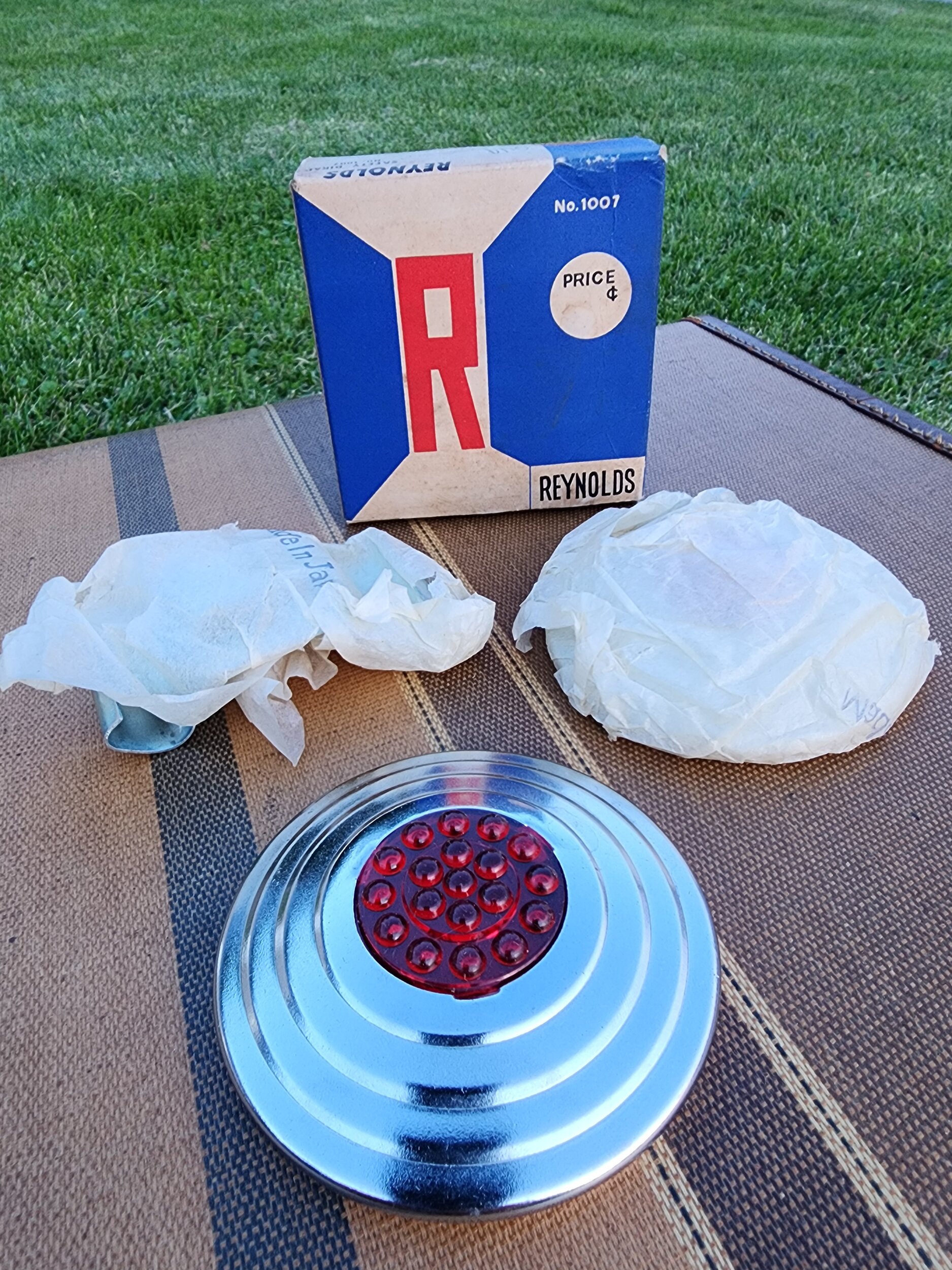 Withdrawn - NOS original Reynolds jeweled hub caps, 2 in box w/ clips ...