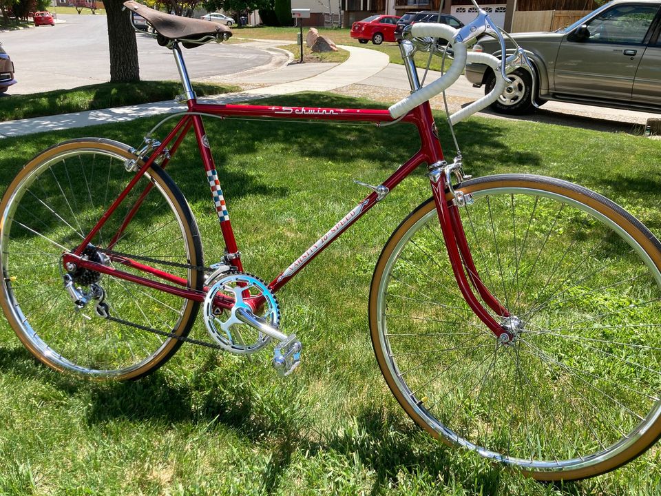 Pristine 1962 Red Varsity 10 Speed | Lightweight Schwinn Bicycles | The ...