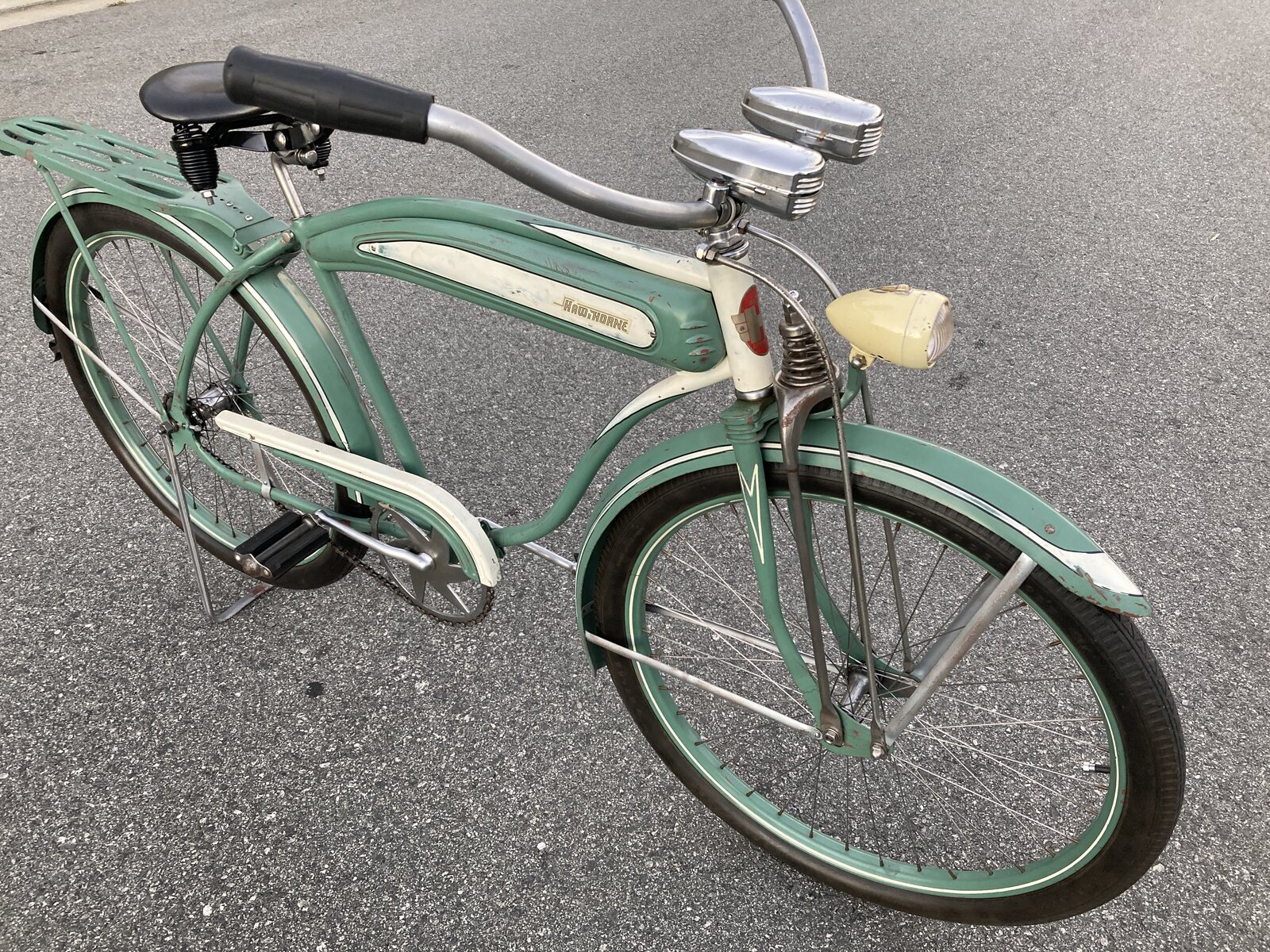 Hawthorne Tank Bike ID?.....distressed re-paint?..... | Classic Balloon ...