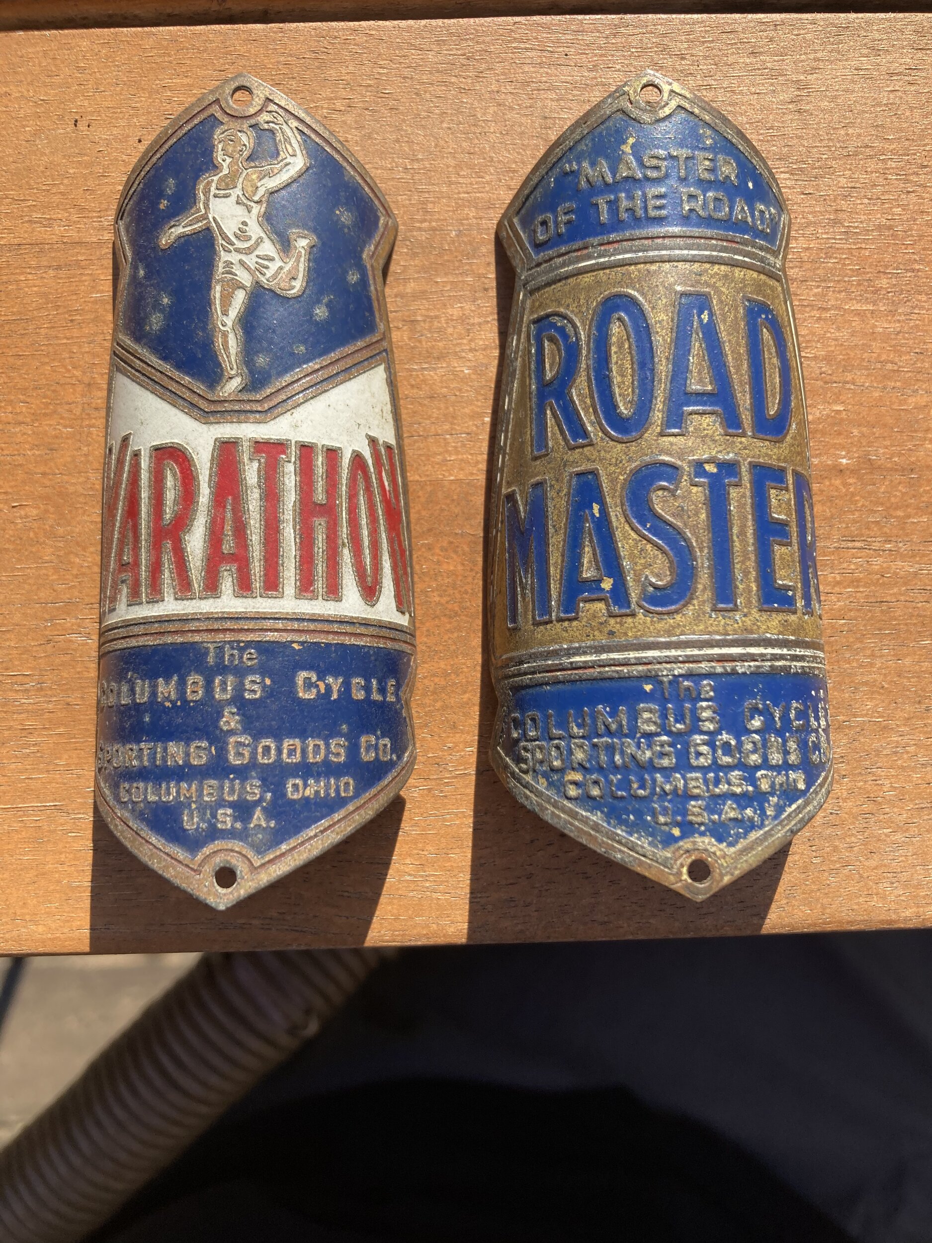 Withdrawn - Marathon and road master badges | Archive (sold or ...