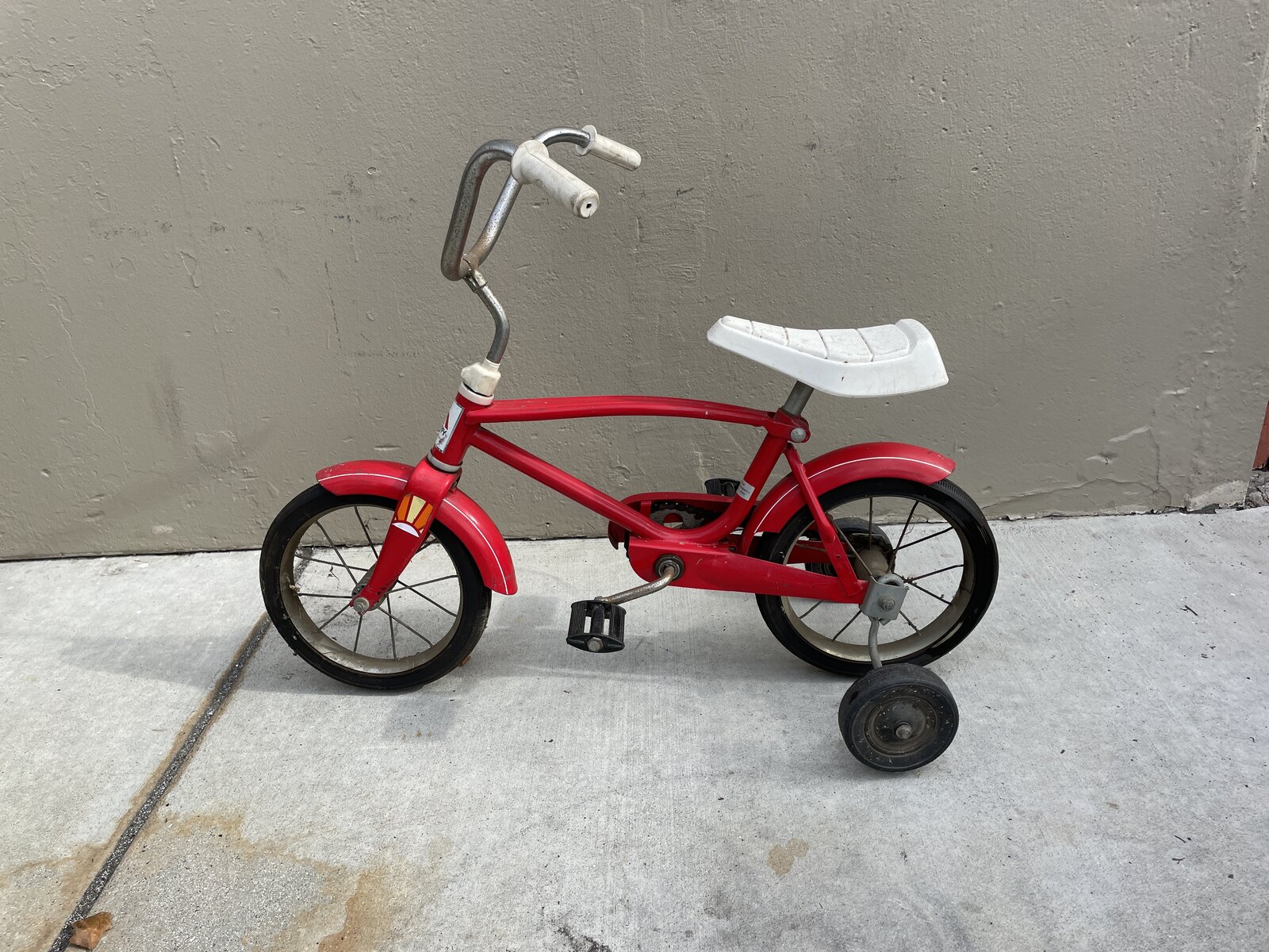 Sold - 1970s Huffy Sun Scamp bicycle banana seat bike | Archive (sold ...