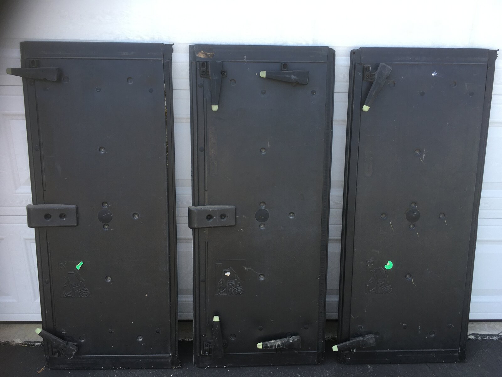 "Chevy Avalanche Bed Covers Panels 1 2 3" | Sell - Trade: Everything ...