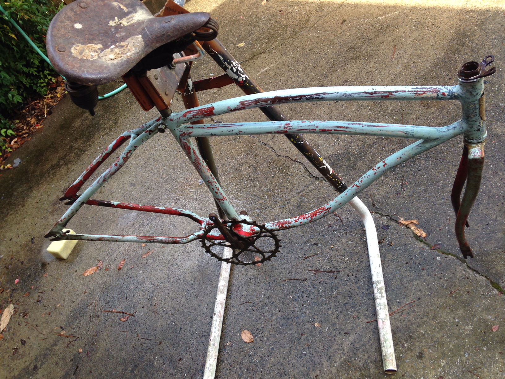 HELP NEEDED: SCHWINN HOUSE PAINT REMOVAL & YEAR MODEL I.D. | General ...