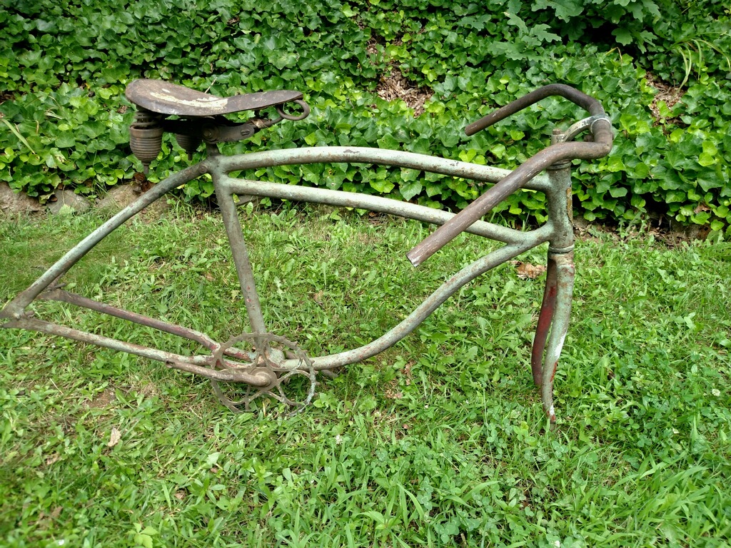 HELP NEEDED: SCHWINN HOUSE PAINT REMOVAL & YEAR MODEL I.D. | General ...