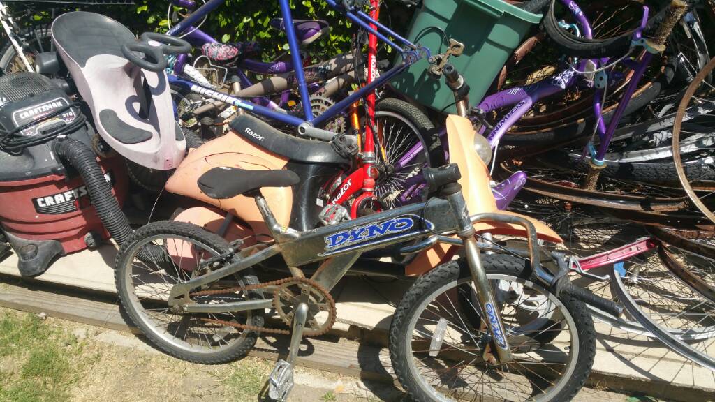 Free Huge Pile Of Bike Parts And...bring A Truck | Sell - Trade ...