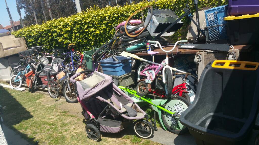 Free Huge Pile Of Bike Parts And...bring A Truck | Sell - Trade ...