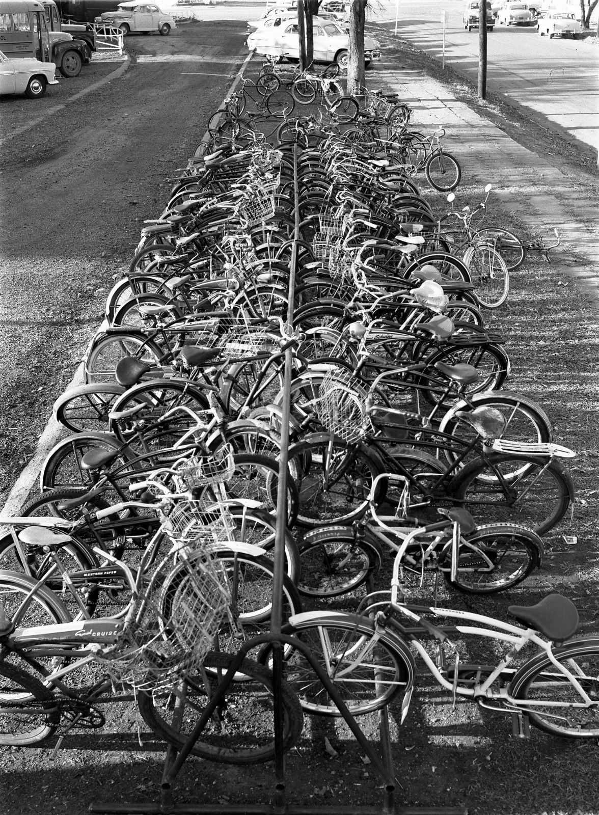 Thread Of Original Old Bicycle Photos Only -- No Discussion Please ...