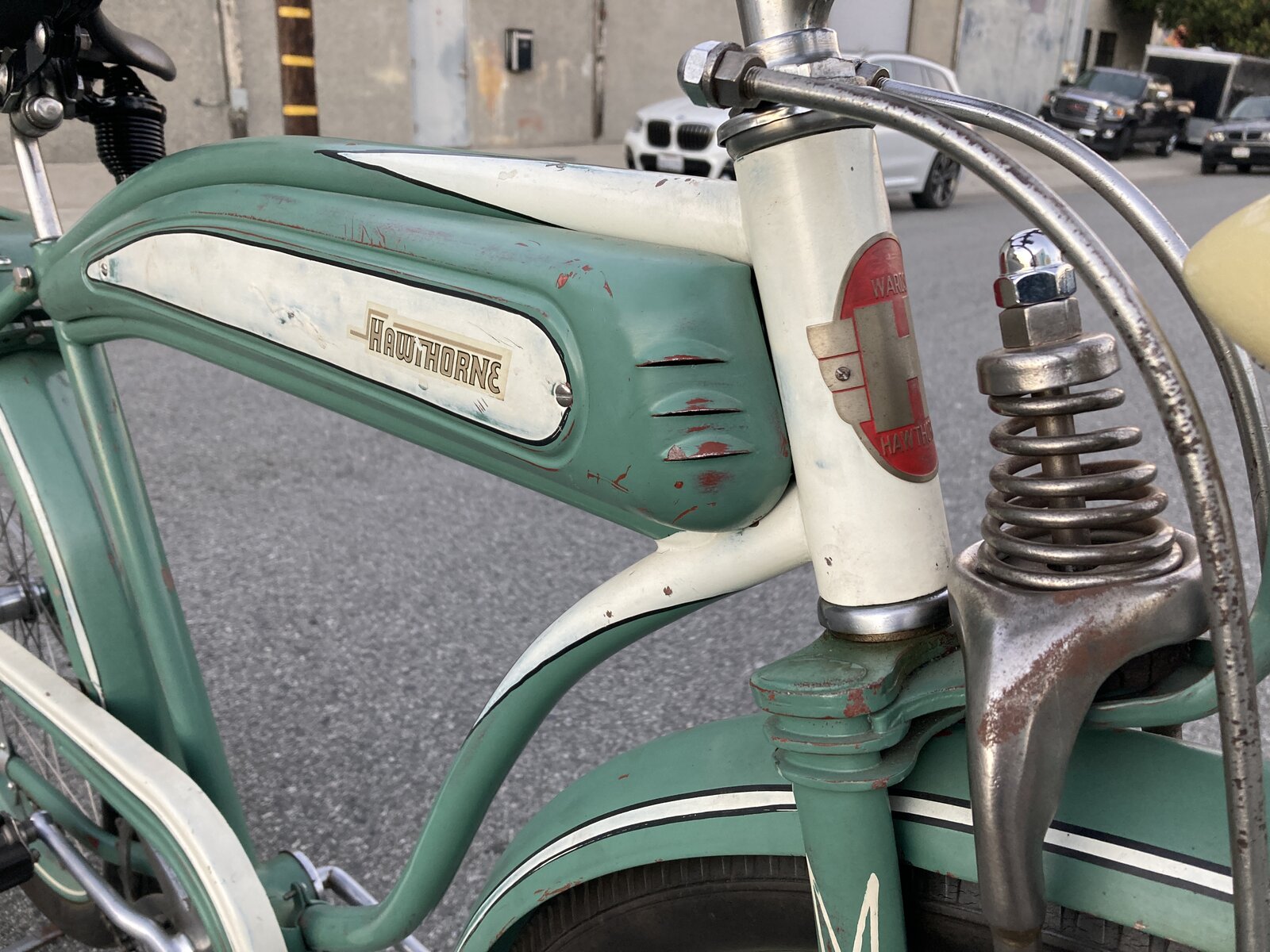 Hawthorne Tank Bike ID?.....distressed re-paint?..... | Classic Balloon ...