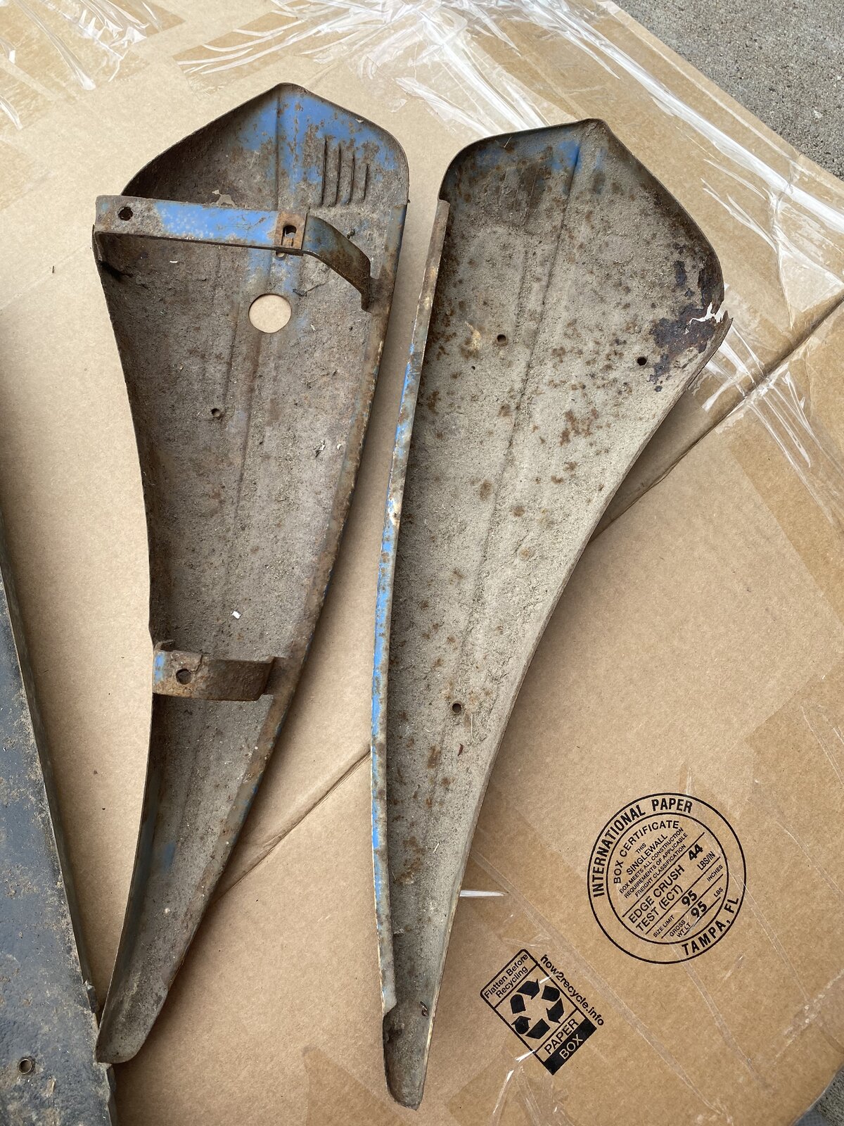 Schwinn Tanks | All Things Schwinn | The Classic and Antique Bicycle ...