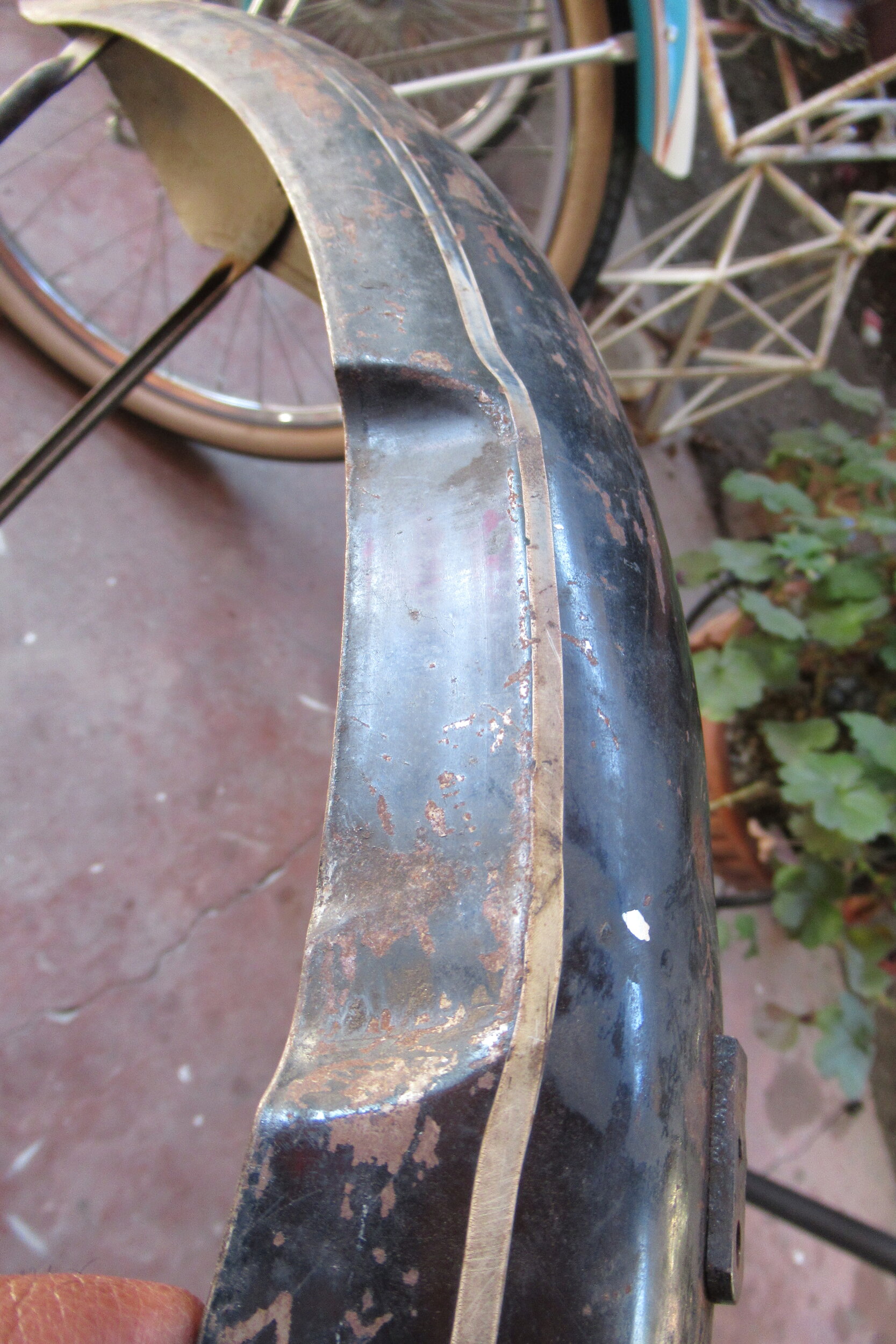 Sold - DOND - 1941 Schwinn DX deep type front fender 26" | Archive ...