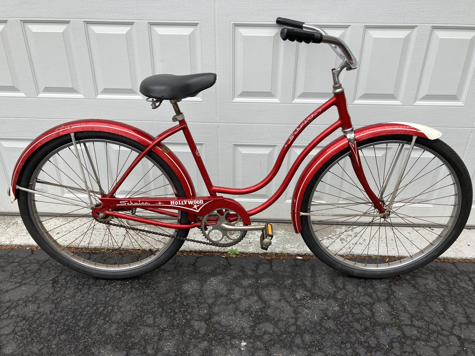 1961 Hollywood red | Archive (sold or withdrawn) | The Classic and ...