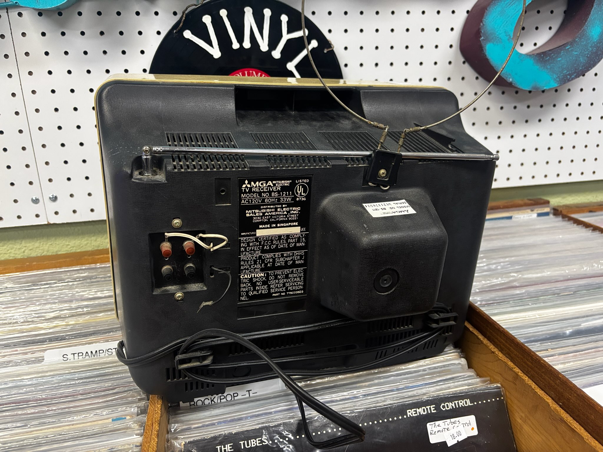 Sold - Vintage 1980s Mitsubishi 12 inch TV television. Works! | Archive ...
