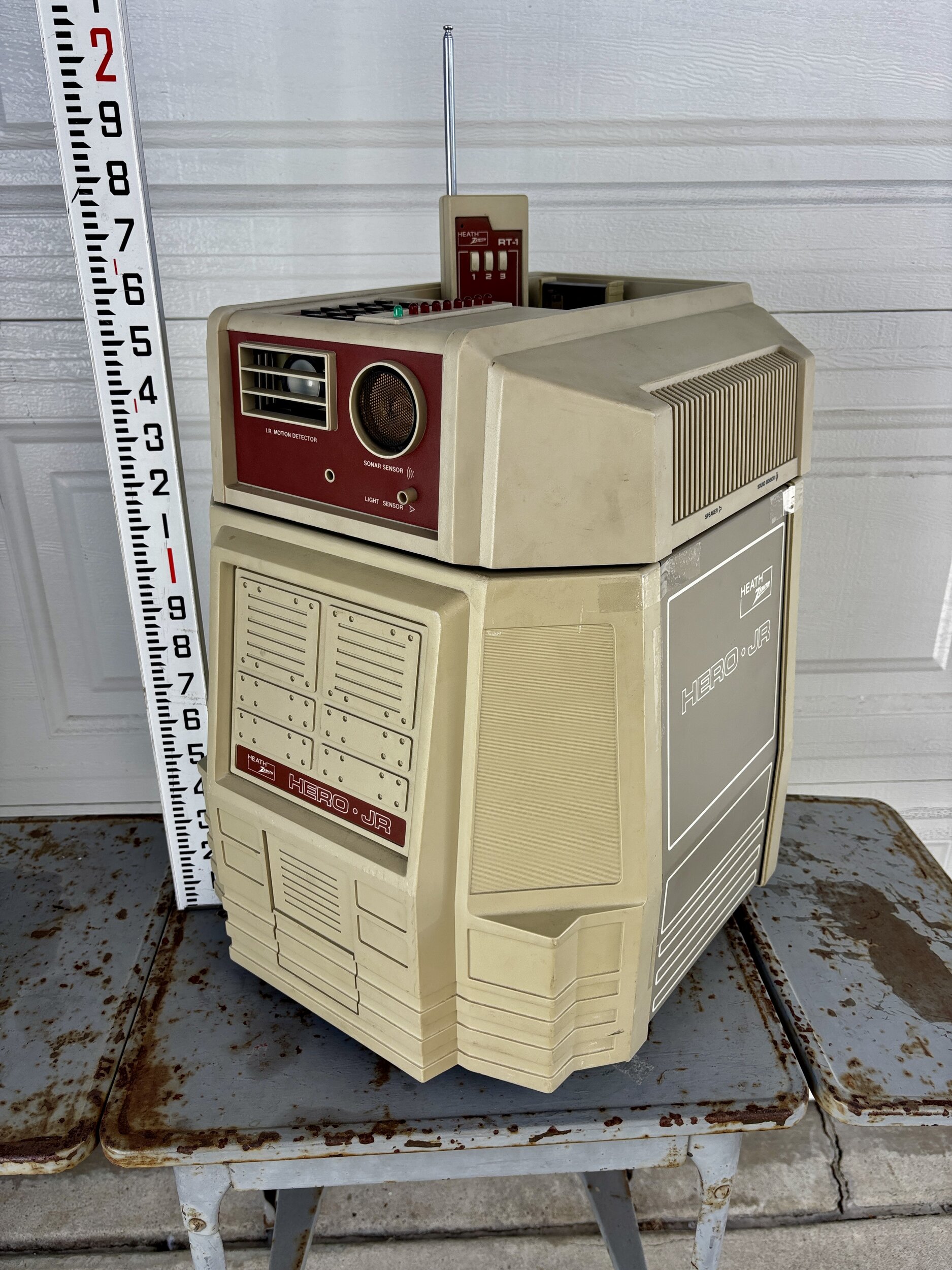 1980s Robot, heath zenith hero jr. Sold AS-IS not tested | Sell - Trade ...
