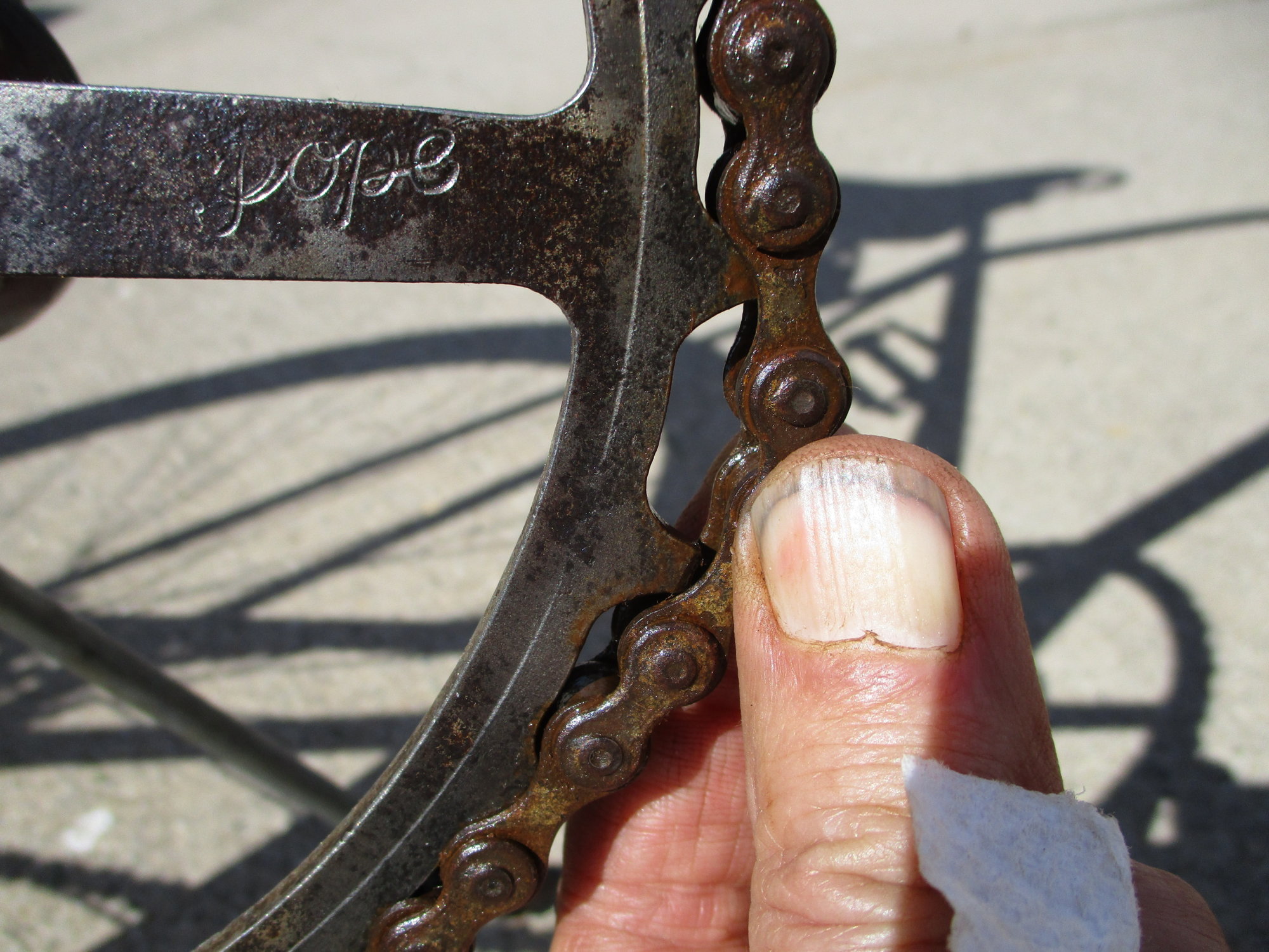 Is this chain stretched? | General Discussion About Old Bicycles | The ...