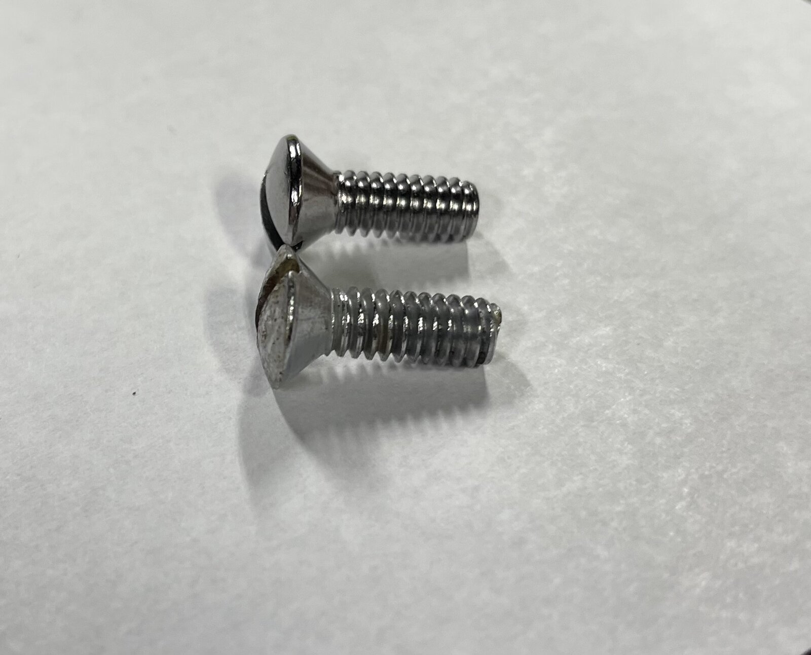 Sold - Schwinn speedometer crossbar screws | Archive (sold or withdrawn ...