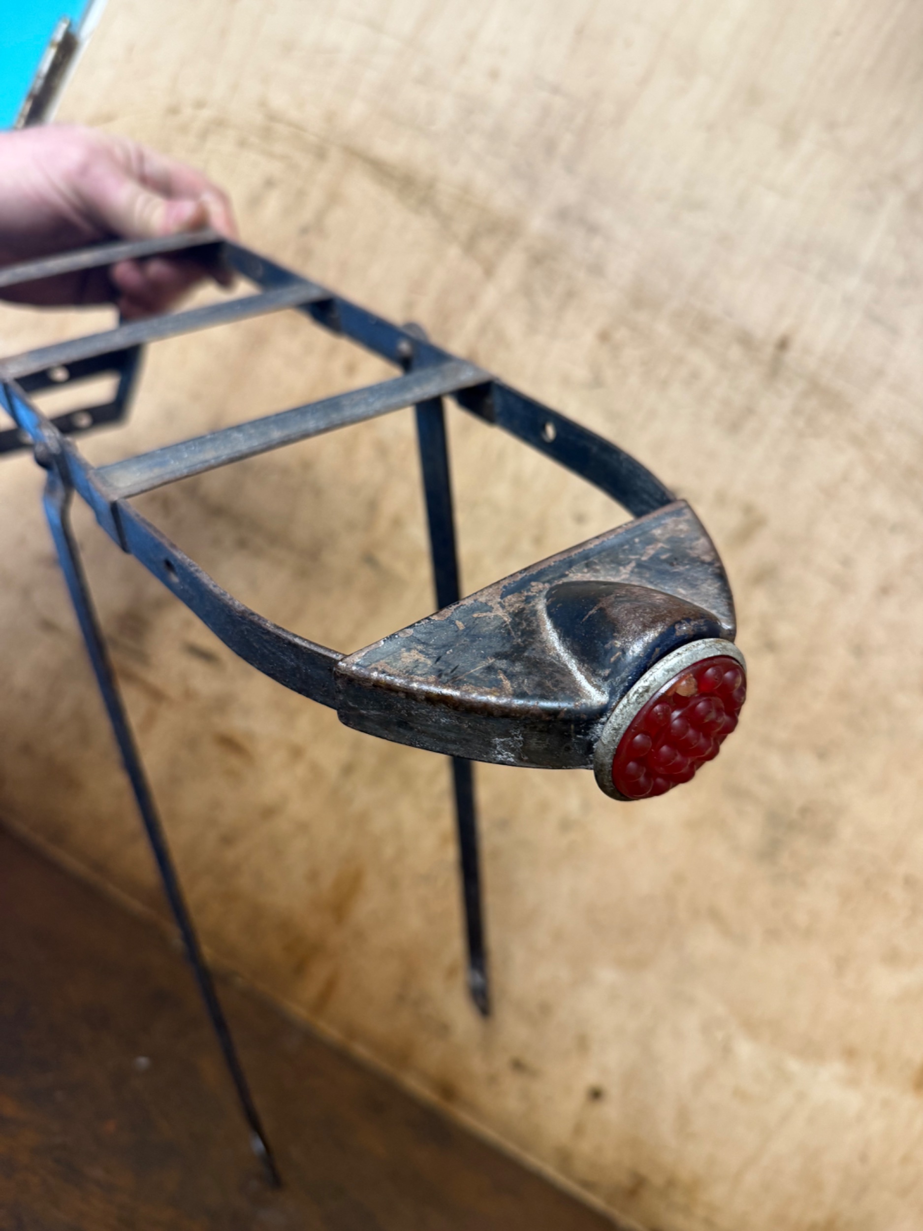 Sold - Dond: prewar aftermarket reflector rack. | Archive (sold or ...