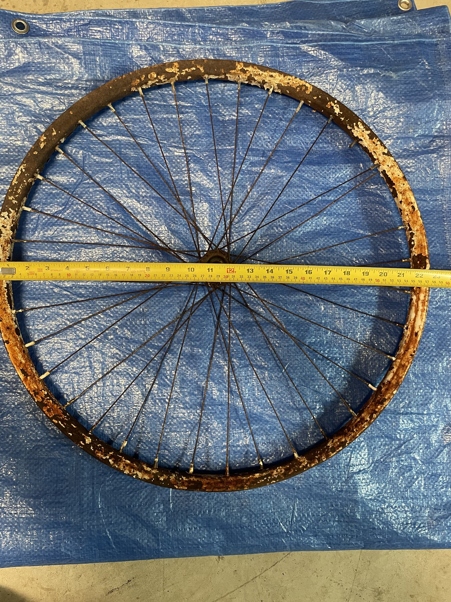 NOS Torrington spokes lots.. various sizes ..double butted 1930s-50s ...