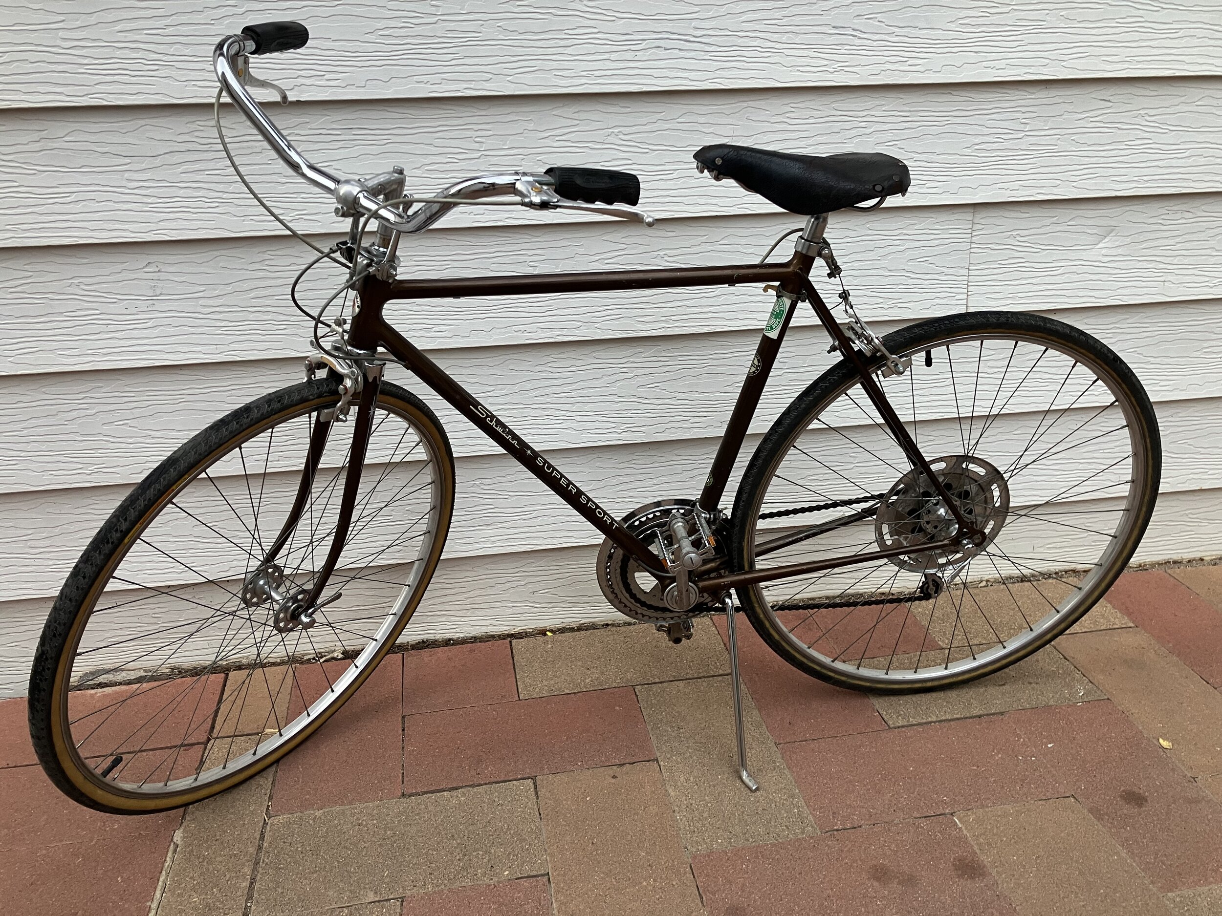 Distinctive stampings on fillet brazed frames | Lightweight Schwinn ...