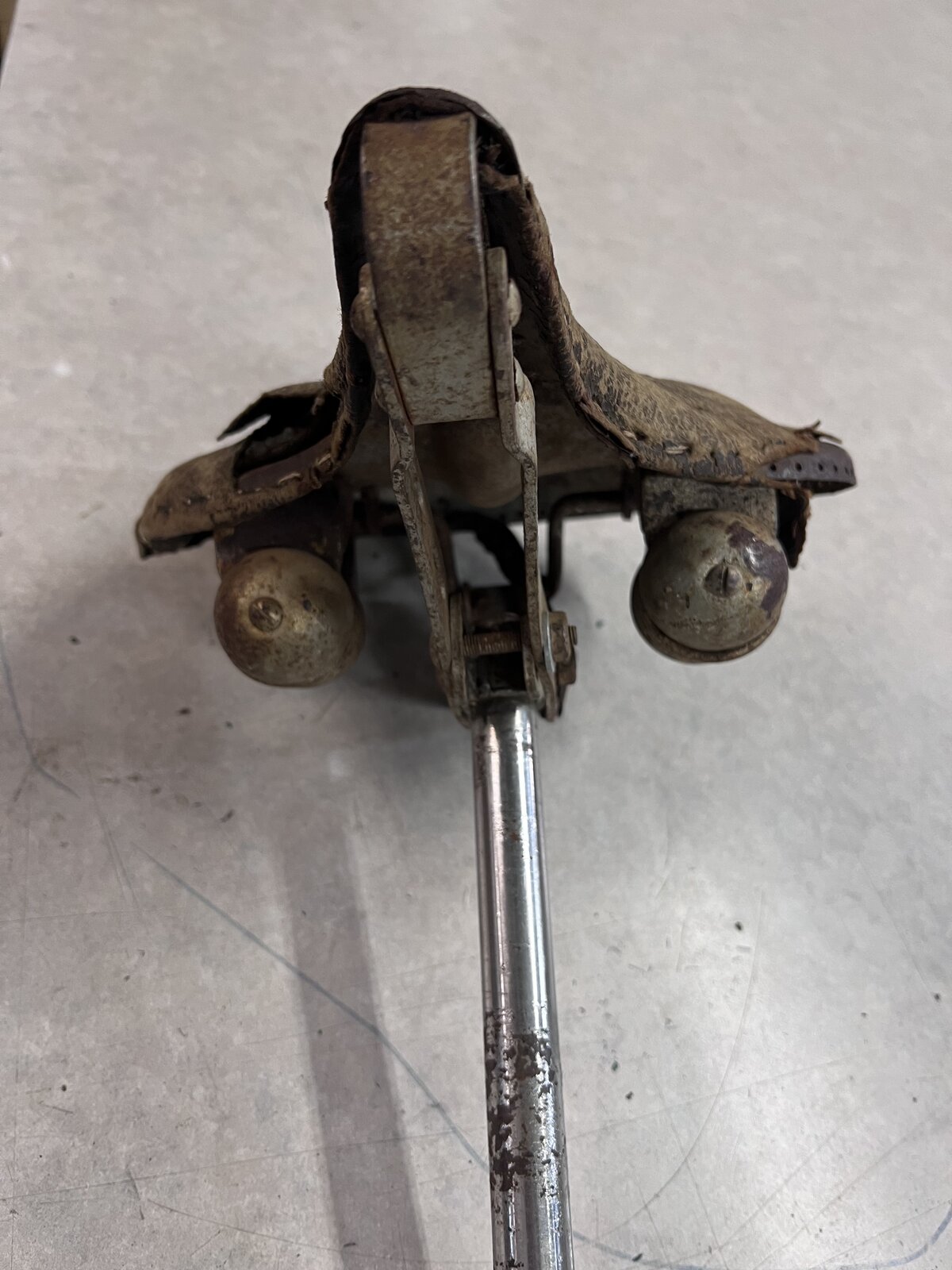 Sold - Lobdell Horizontal spring saddle w post | Archive (sold or ...