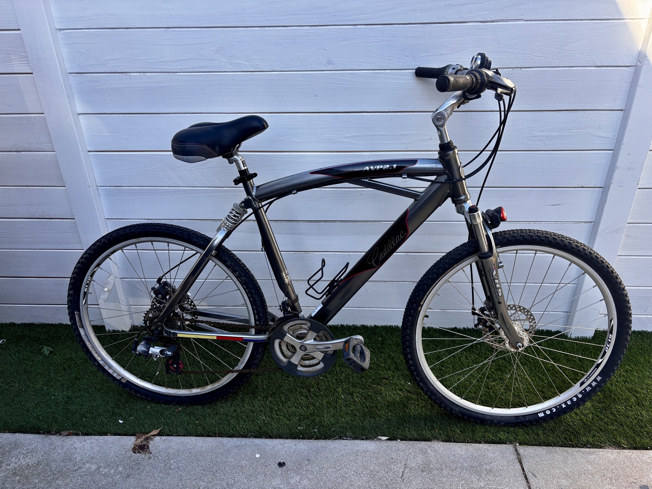 Sold - Cadillac AVP2.1 hybrid bike disc brakes full suspension aluminum ...