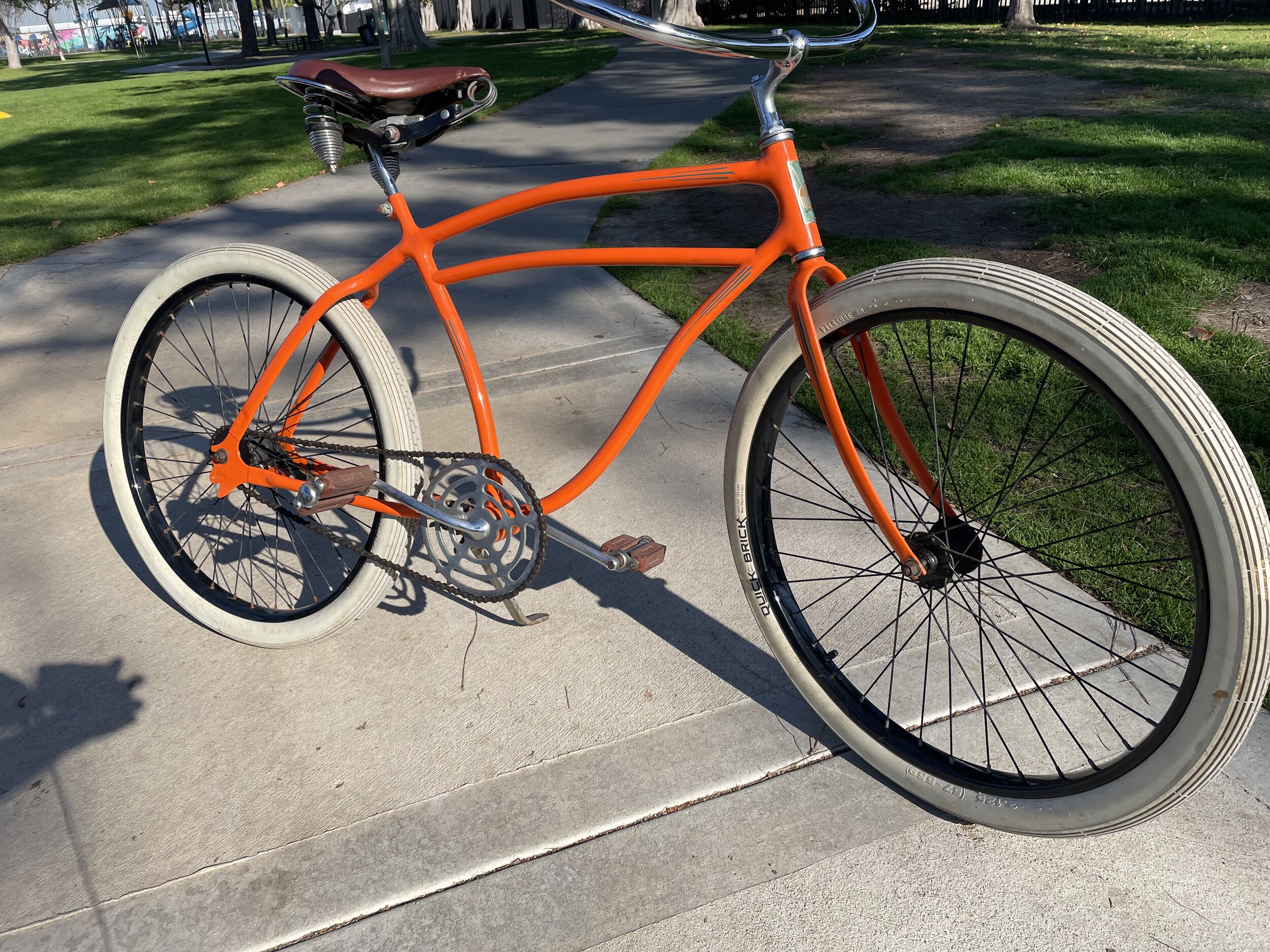 Tankless Balloon Tire bike pics | Classic Balloon Tire Bicycles 1933 ...