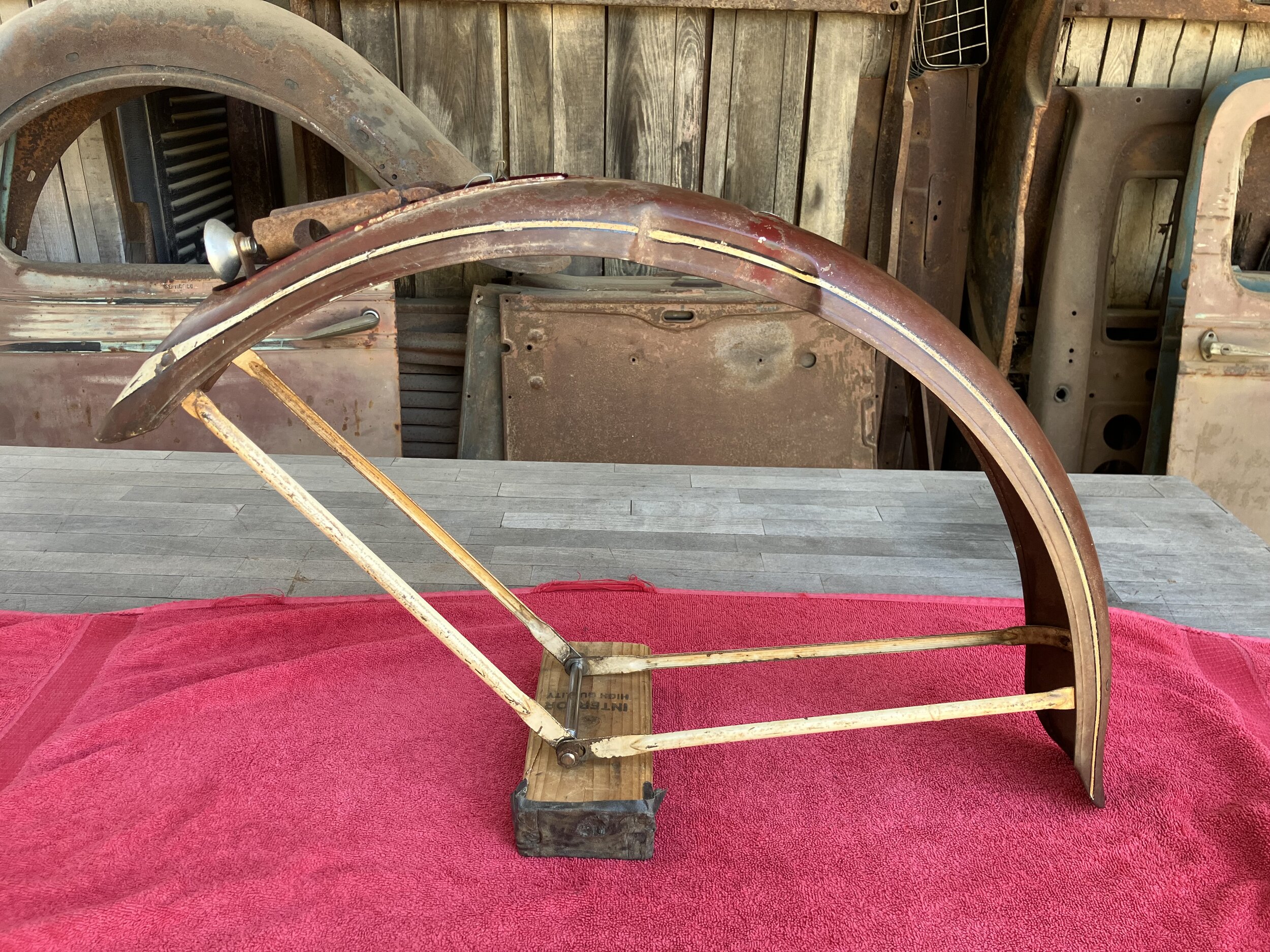 1941 Schwinn Auto-Cycle front truss fork fender in original maroon ...