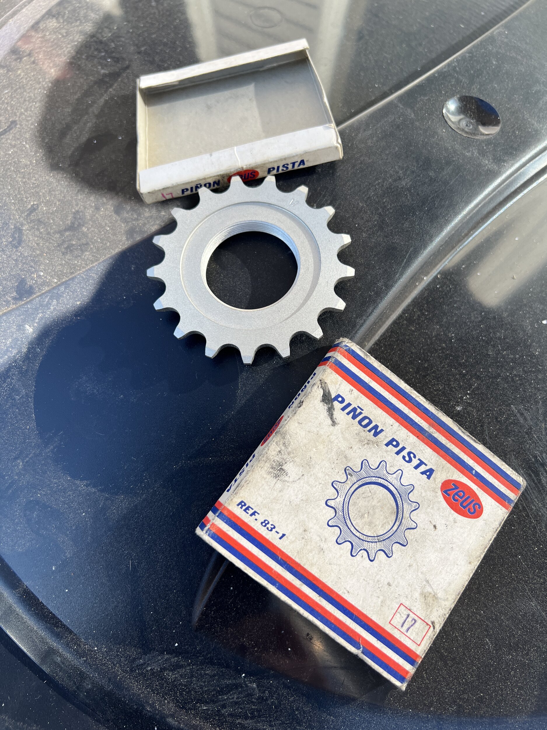 Sold - Zeus 16 tooth alloy track cog NOS $25 | Archive (sold or ...