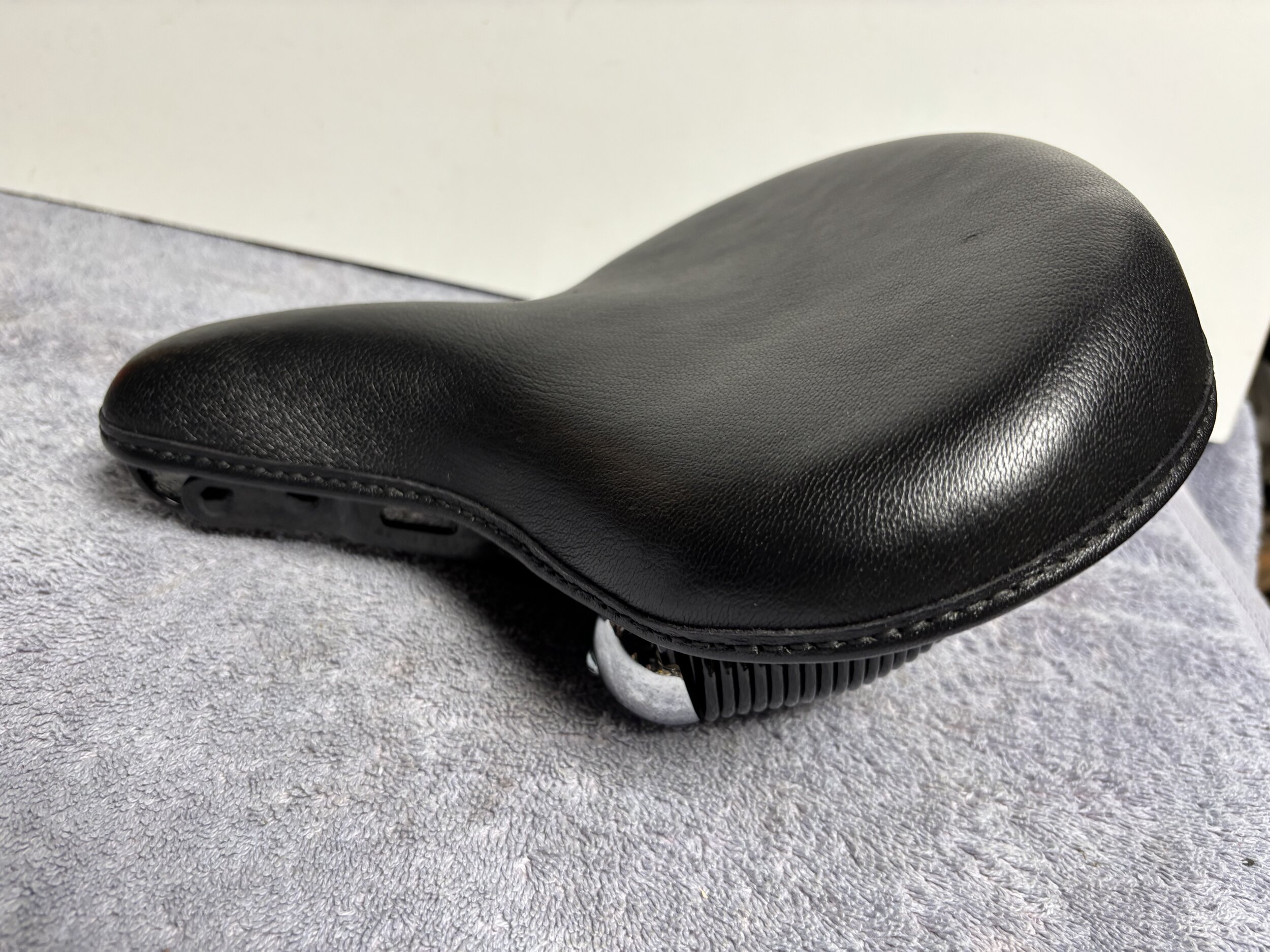 Sold - Very Nice Recovered Men's Lobdell Horizontal Spring Saddle with ...