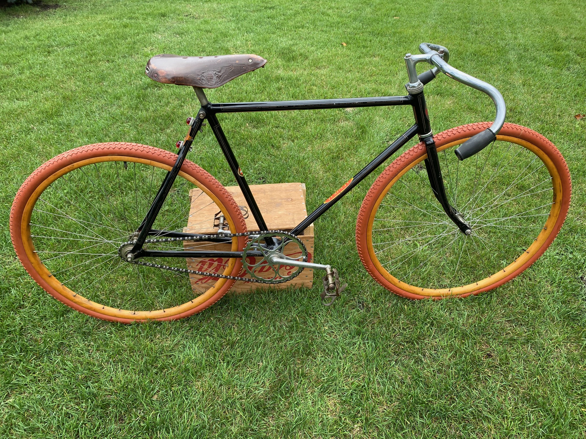Sold - 28 x 1 1/4 matched pair of New Old Stock Single tube US RACE ...
