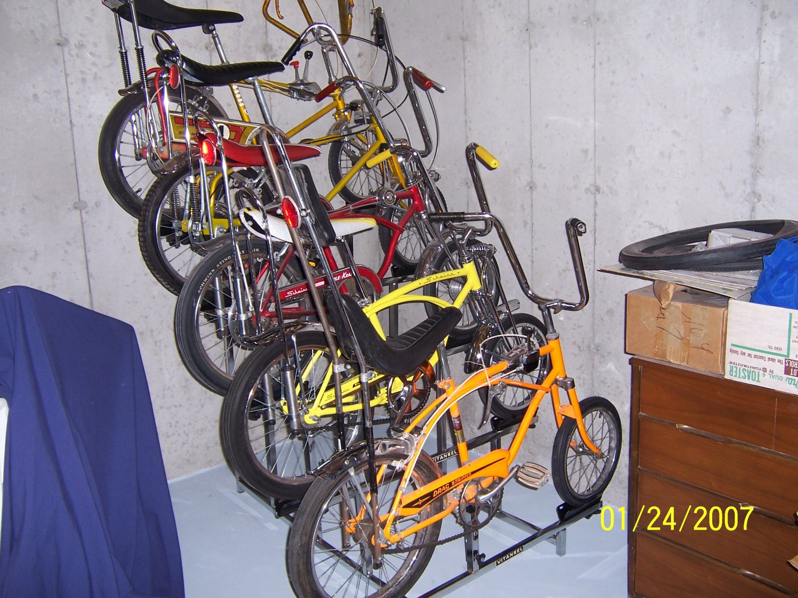 Need info on these iverson dragstrippers | Schwinn Stingrays and Other ...