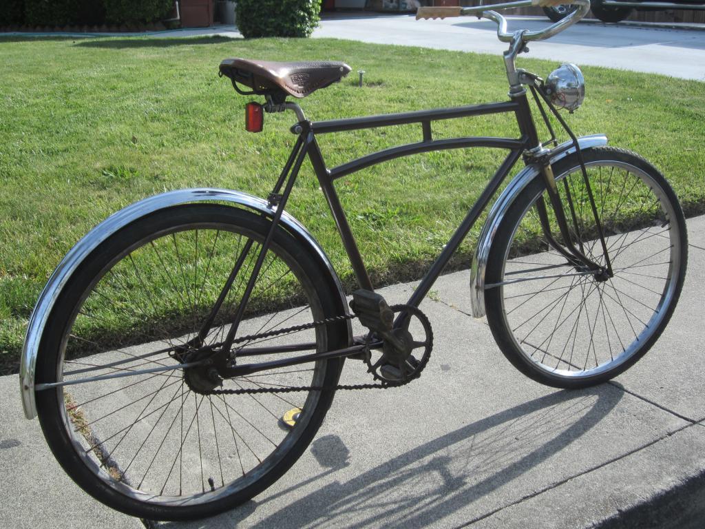 Hawthorne ? anybody recognize this bike ? | Classic Balloon Tire ...