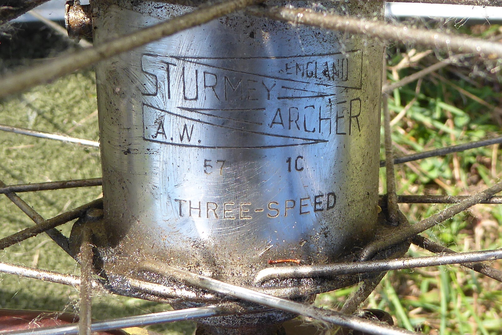One man's trash is another man's.... modified Raleigh Sports 3 speed ...