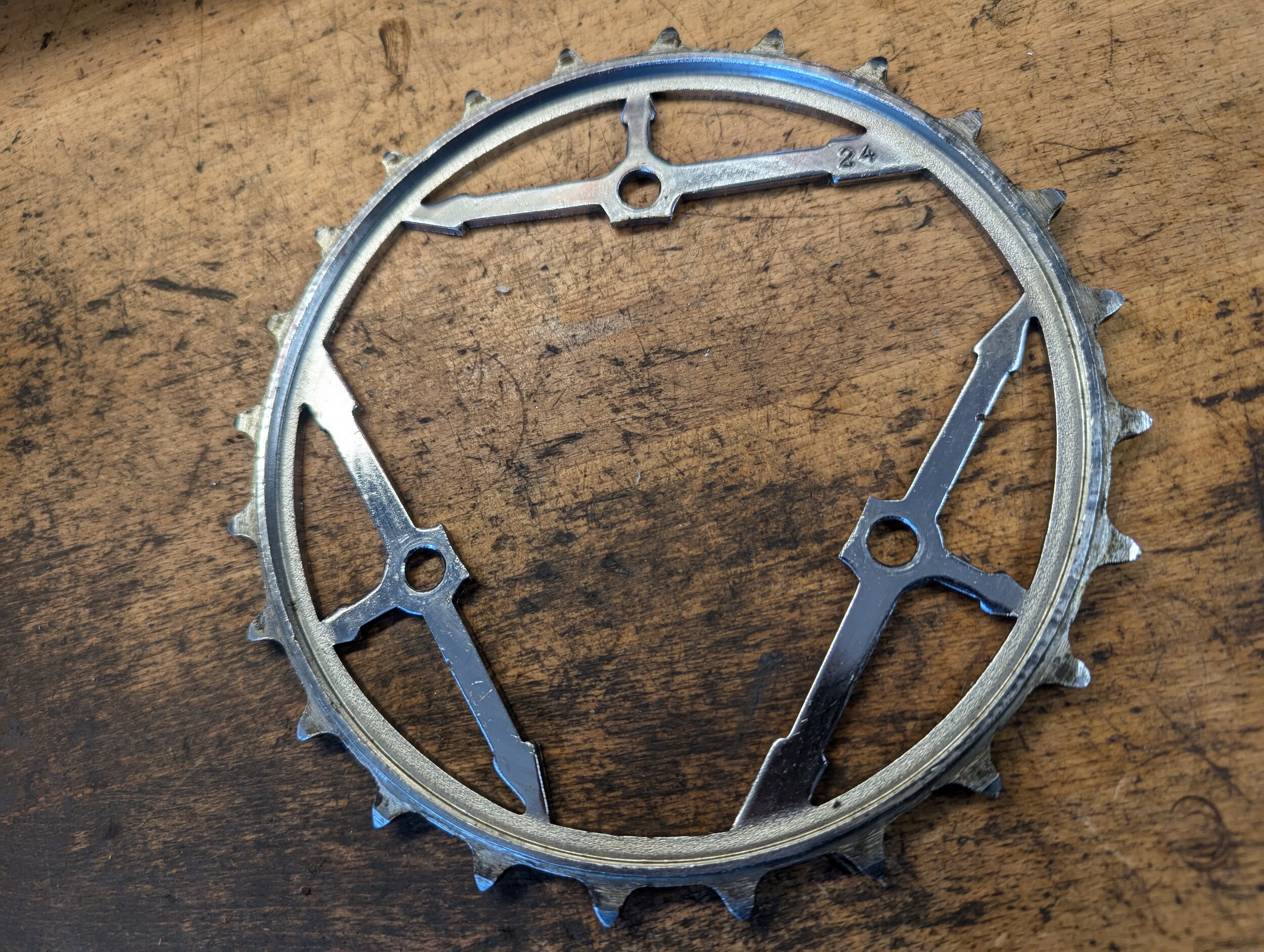 Looking to identify Track Chainring/Sprocket with Arrows, please ...