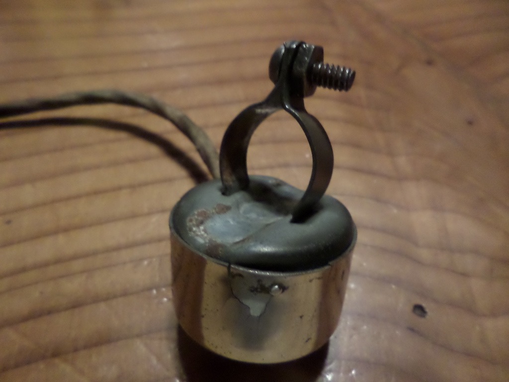 “D” Battery Tube Cap W/Horn Button? | WHAT IS THIS THING? | The Classic ...